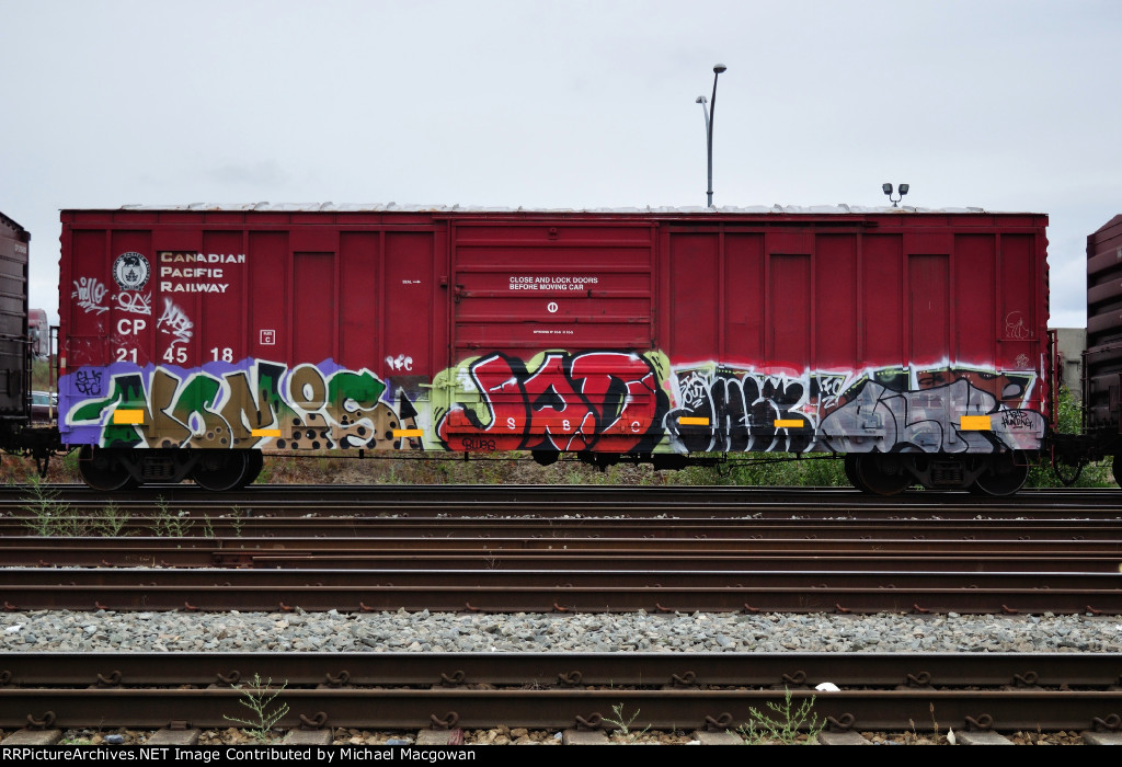 CP 214518 50-6 ft Single Door Boxcar (side A)