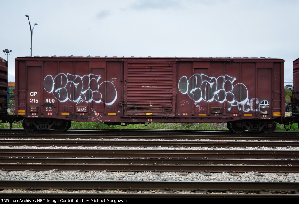 CP 215400 50-6 ft Single Door Boxcar (side A)
