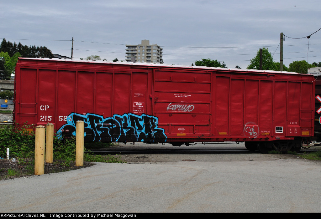 CP 215523 50-6 ft Single Door Boxcar (side B1)