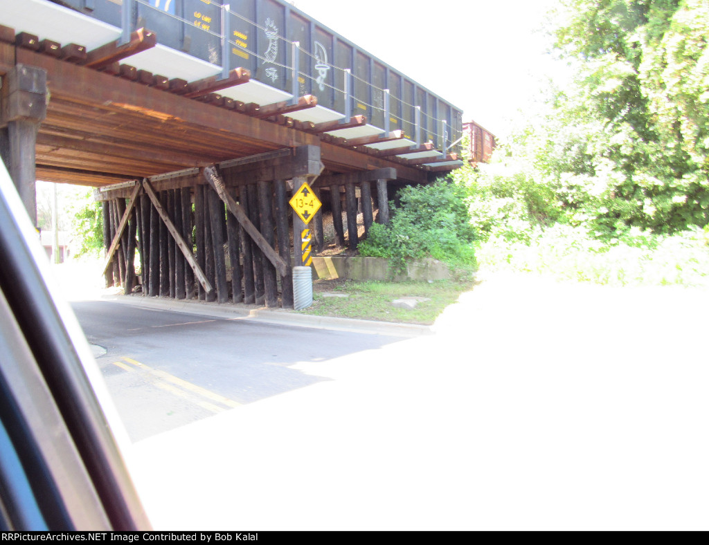 Crosby Ave Railroad Bridge