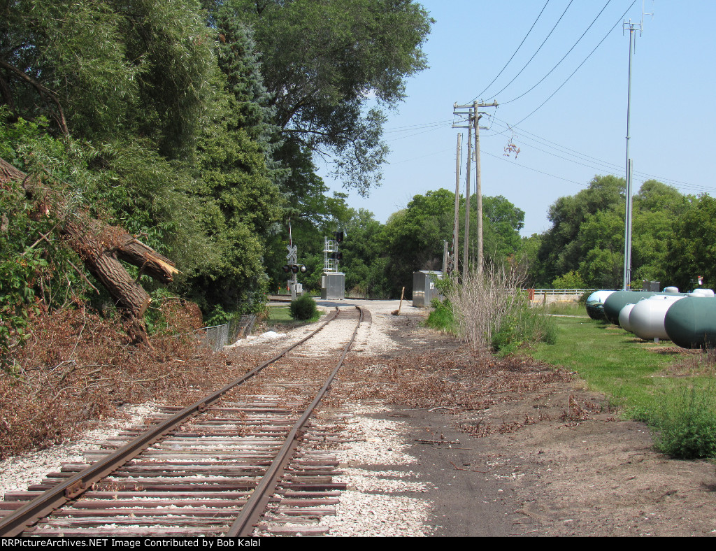 south of Western Ave. Wisconsin Central spur track looking north