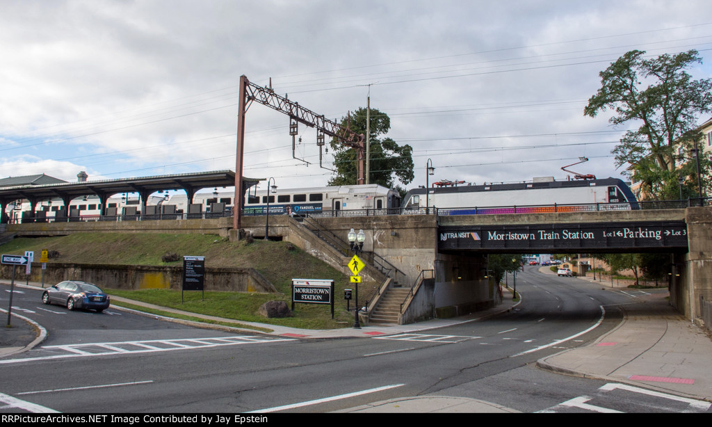 An inbound has arrived at the NJT Morristown Station