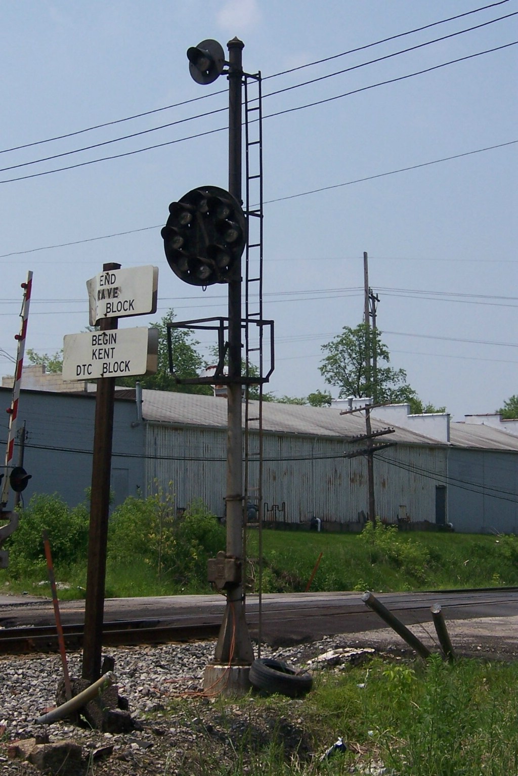 B & O Type Signal