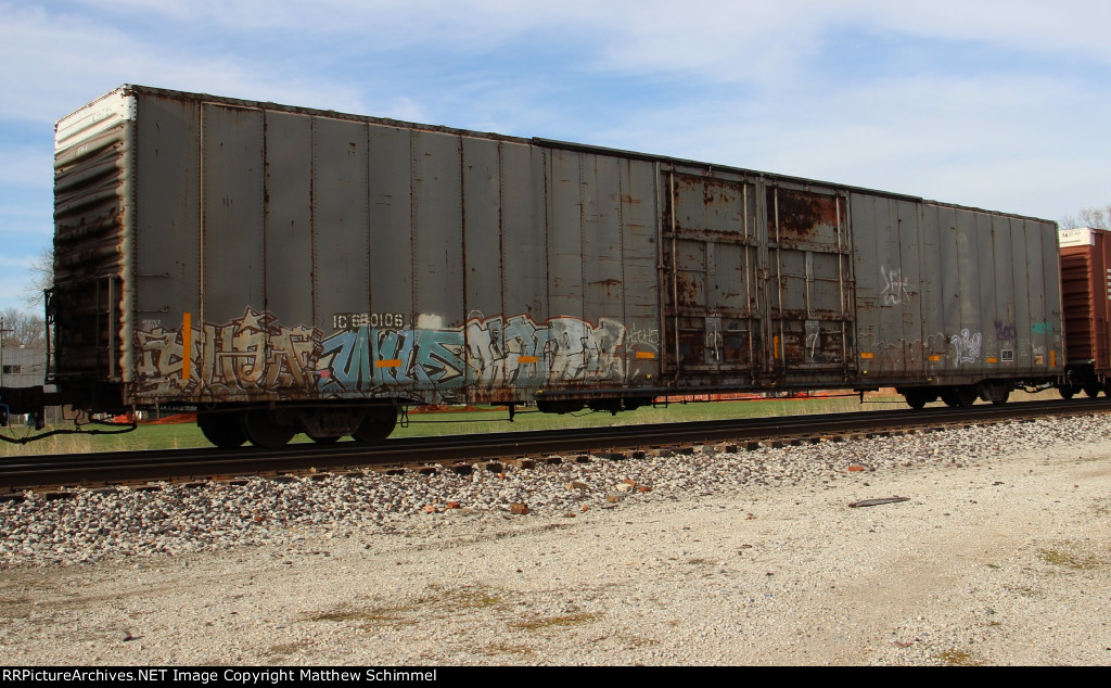 Gray ICG 86ft. Box Car!