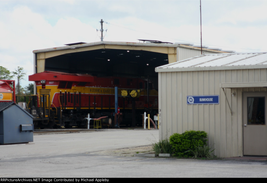 FEC bunkhouse and 807