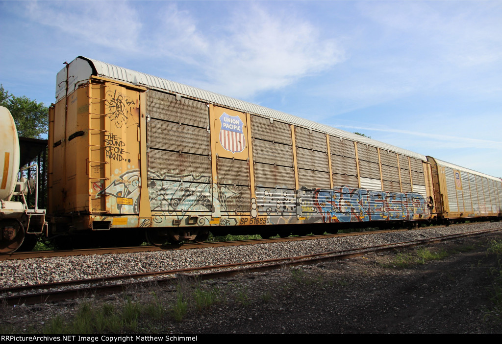 SP Autorack With UP Logo