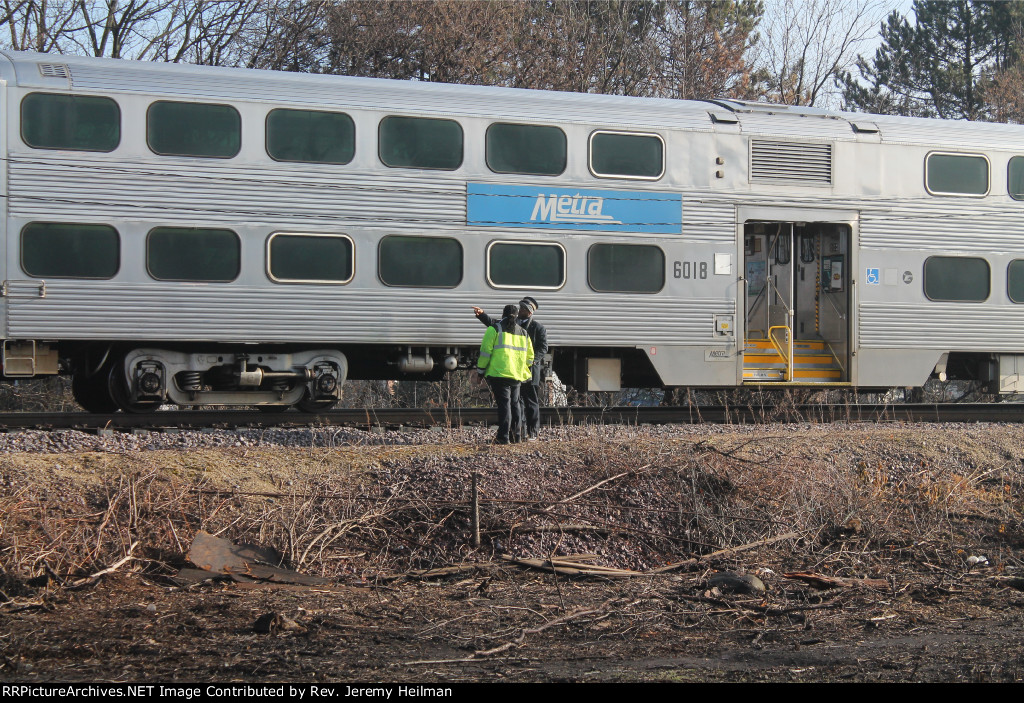 Metra Conductor (2)