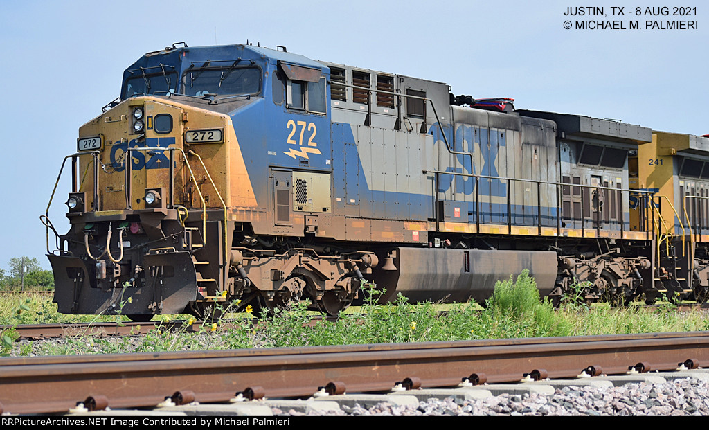 CSX AC4400CW 272