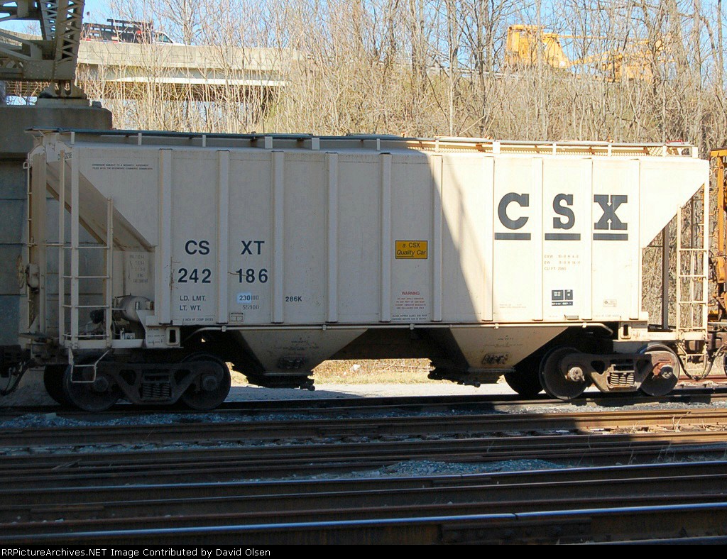 CSXT 242186