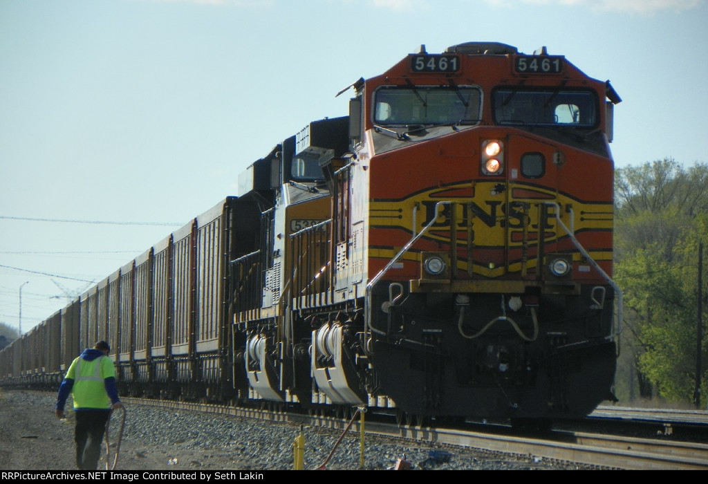 BNSF 5461