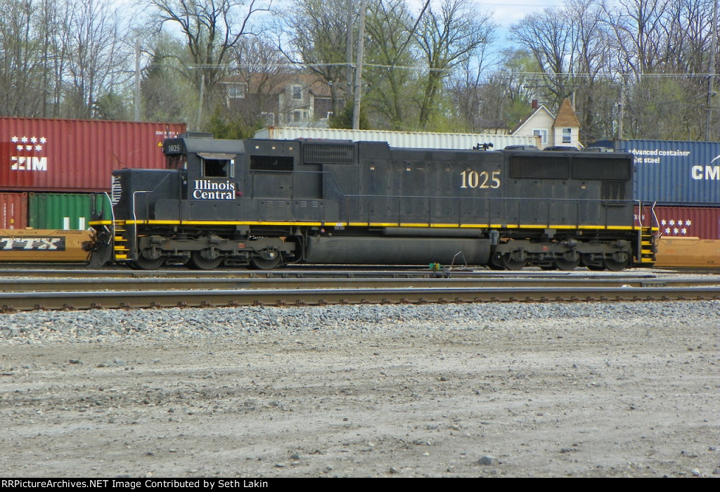 IC 1025