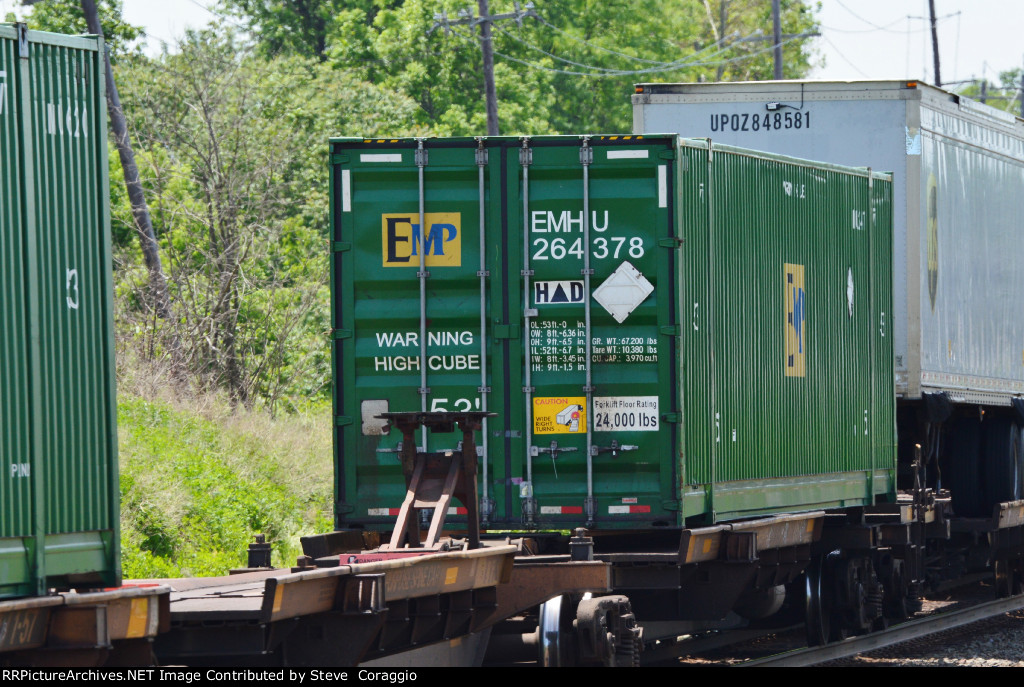 CLOSE UP - EMHU 264378