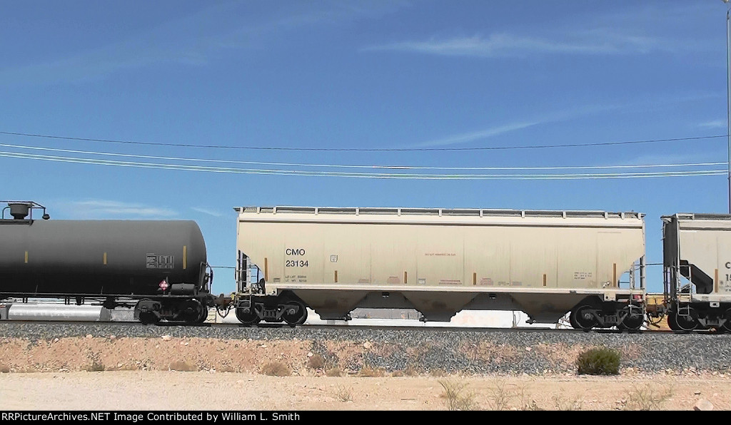 EB Manifest Frt at Arden Yard - Crew Change Point - 115