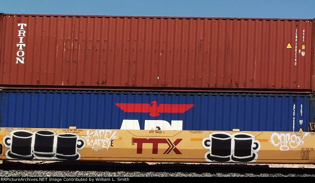 WB Intermodal Frt at Erie NV -62