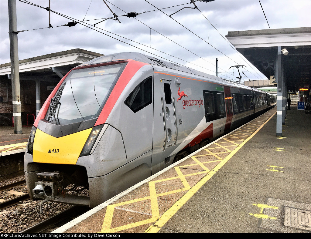 755 410 Bi-Mode unit changing from electric to diesel power to continue ...