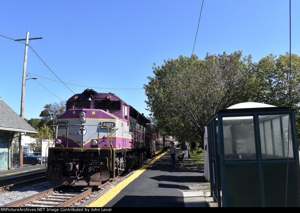 MBTA GP40MC # 1121 pushes MBTA Train # 420 out of Concord Station.