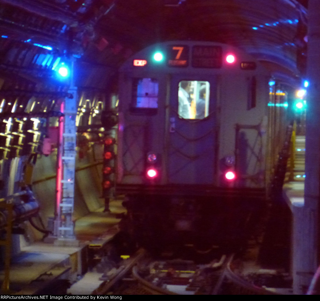 IRT World's Fair R33 Single Unit 9306 in the layup at 34 Street-Hudson ...