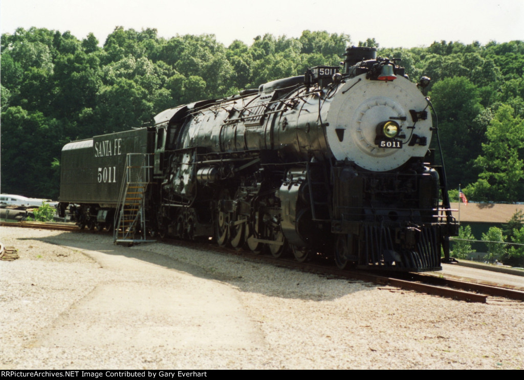 ATSF 2-10-4 #5011 - Atchison, Topeka & Santa Fe