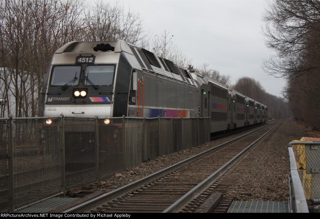 NJT 4512 at Mahwah station.