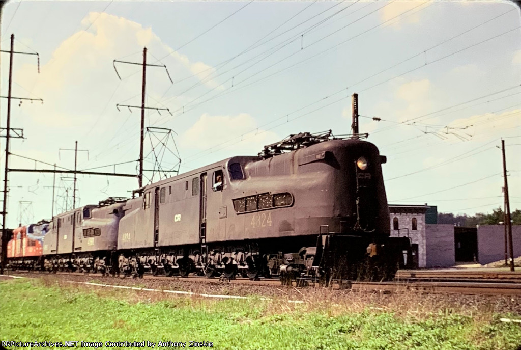 GG1 tripleheader with 4800