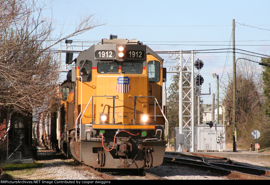 F729 ducking under the new signals