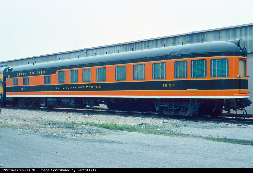 BN Observation car #1292, "Going-to-the-Sun Mountain"