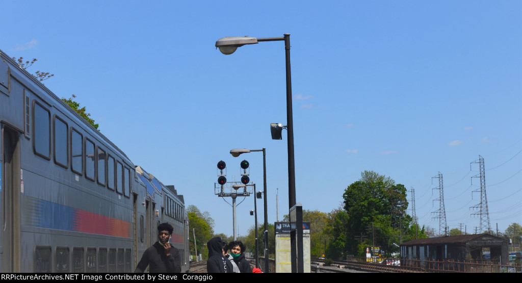 SIgnal Aspects Clear Track 2, STop and Proceed Track 1.