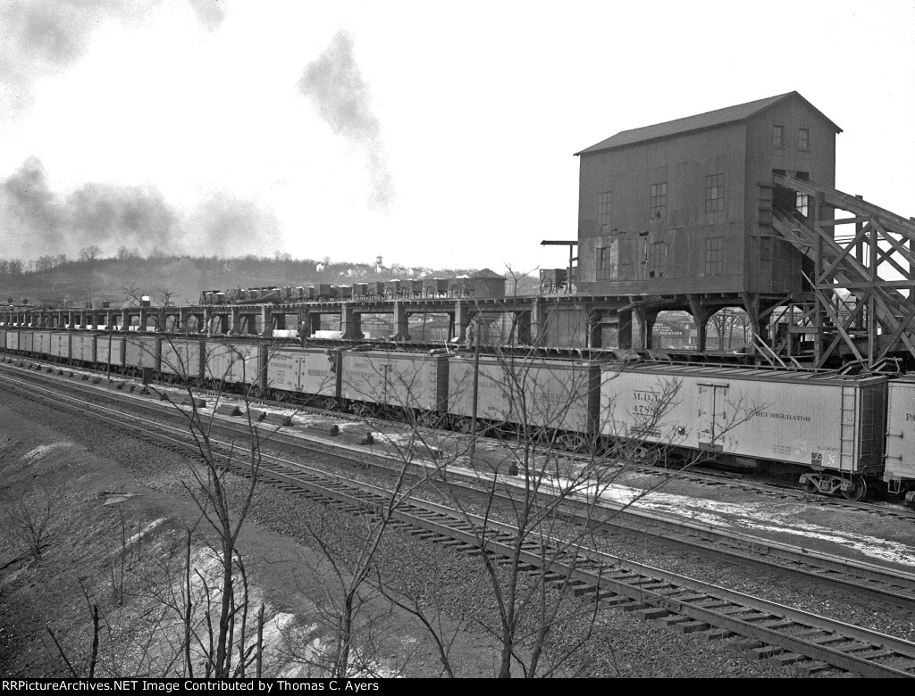 PRR Huntingdon Icing Facility, #1 of 3, 1947