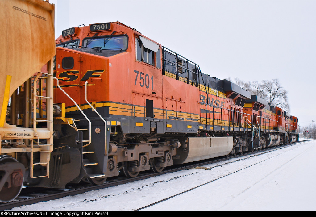 BNSF 7501