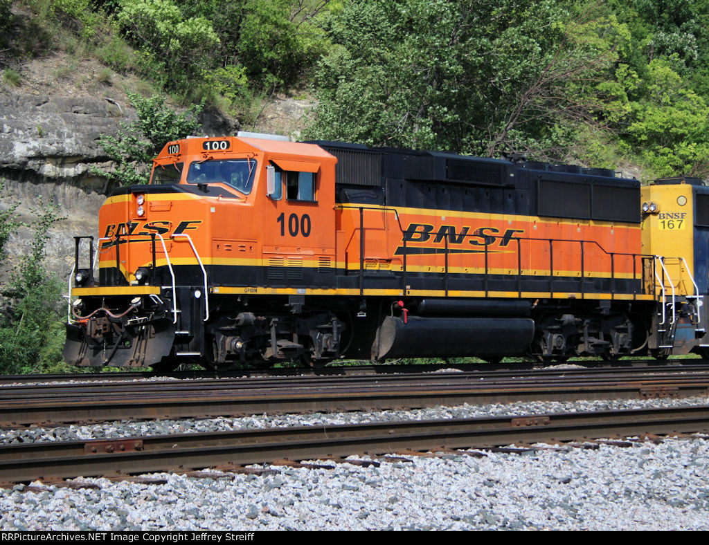 BNSF 100