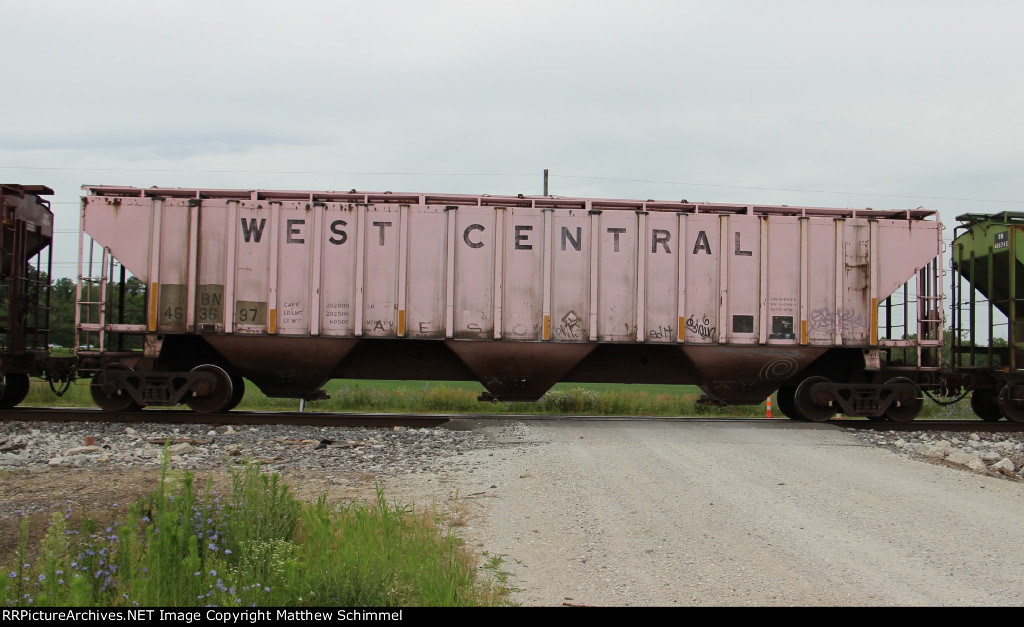 Pink BN (Ex-West Central) Covered Hopper