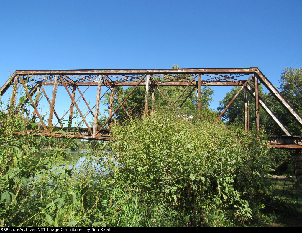 Riverton Indiana IC Railroad, INRD Wabash River Bridge