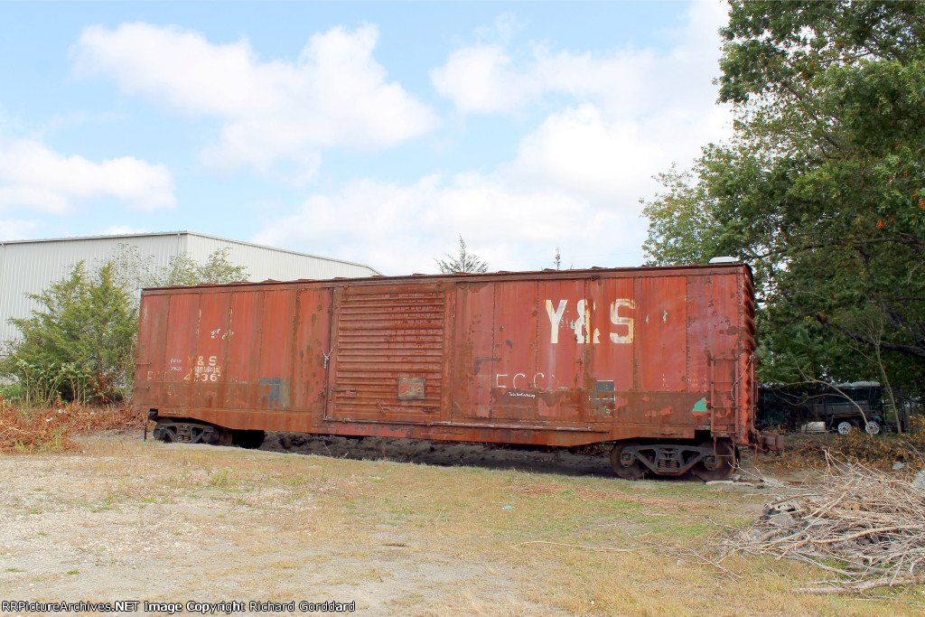 Y&S Boxcar