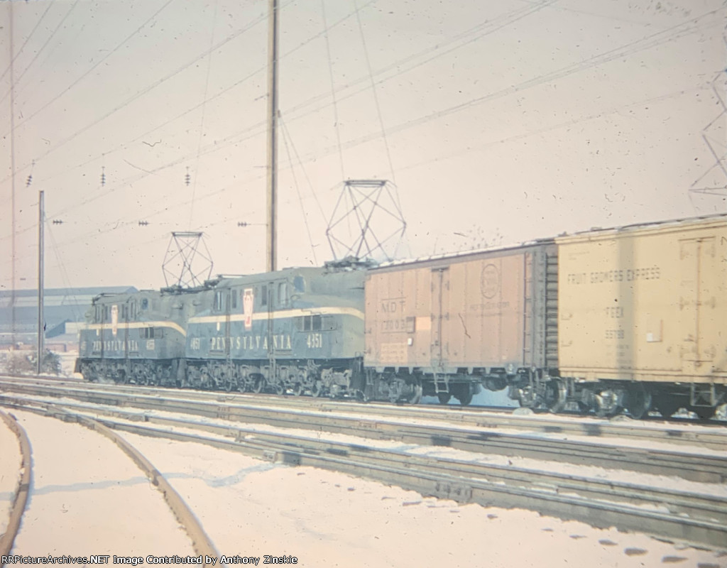 PRR GG1 doubleheader at Baltimore, MD