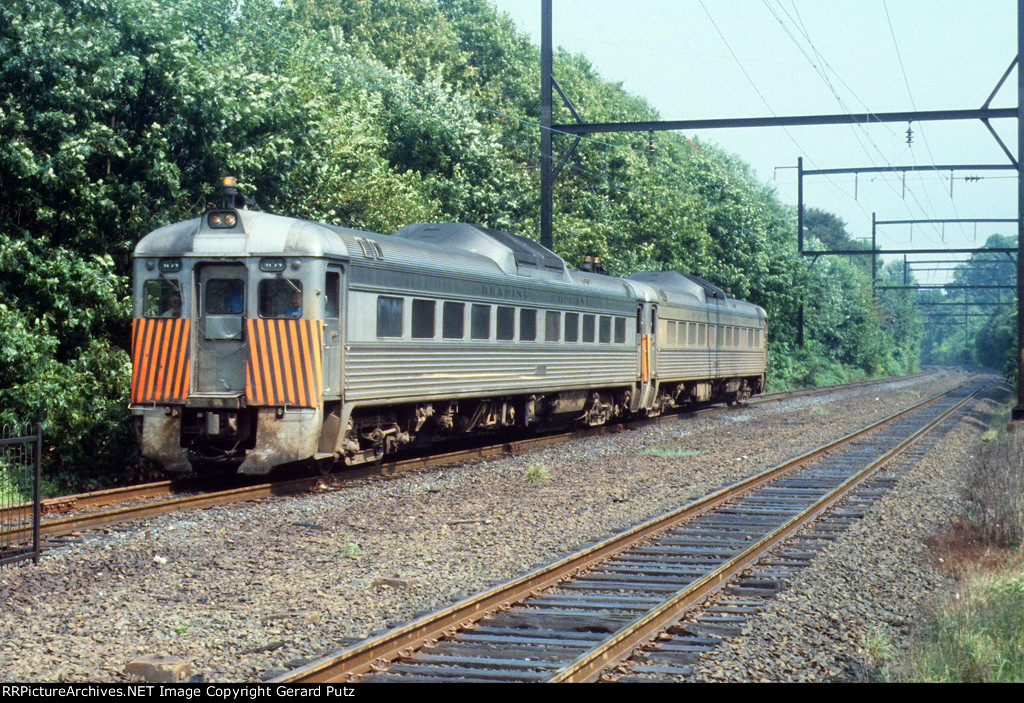2 s/b SEPTA RDC-1s