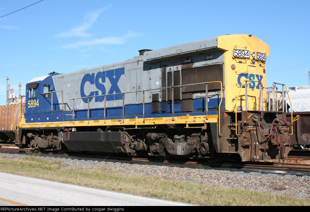 5894 off a work train