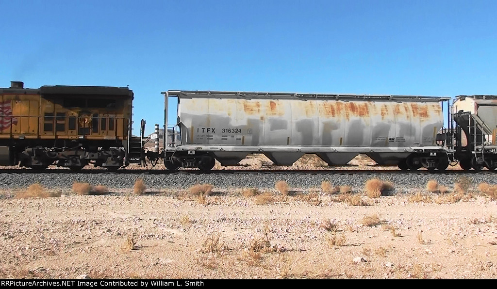 WB Ladened Manifest Frt at Erie NV -7