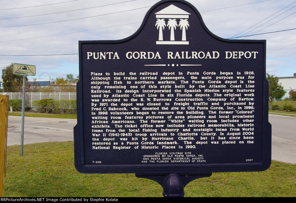PUNTA GORDA INFO SIGN