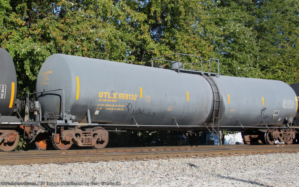 UTLX 668132 - Union Tank Car