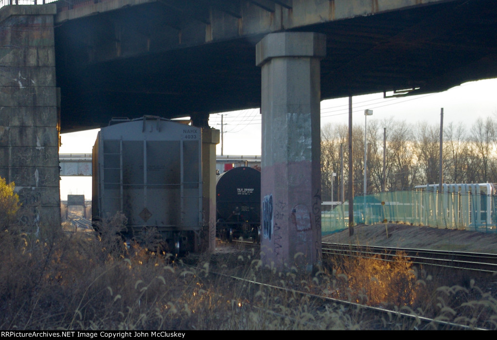 Buffer and empties sit on the spur tracks