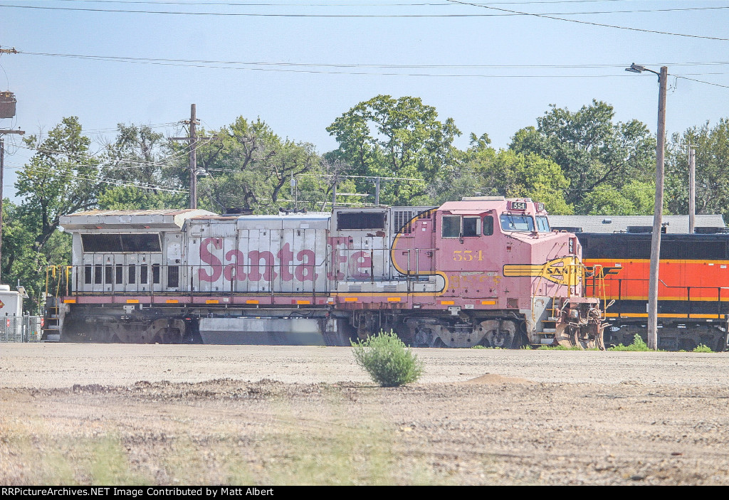 BNSF 554