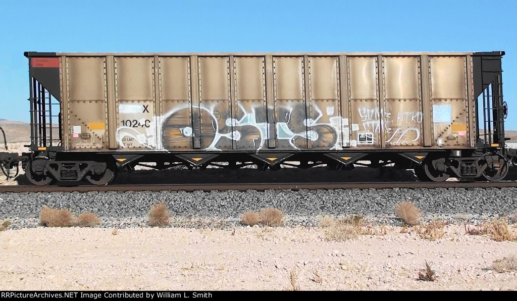 EB Empty Hopper Frt at Erie NV -12