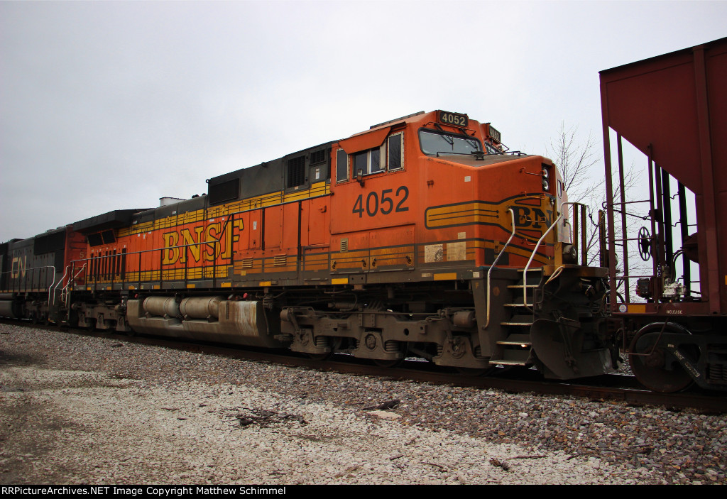 BNSF 4052
