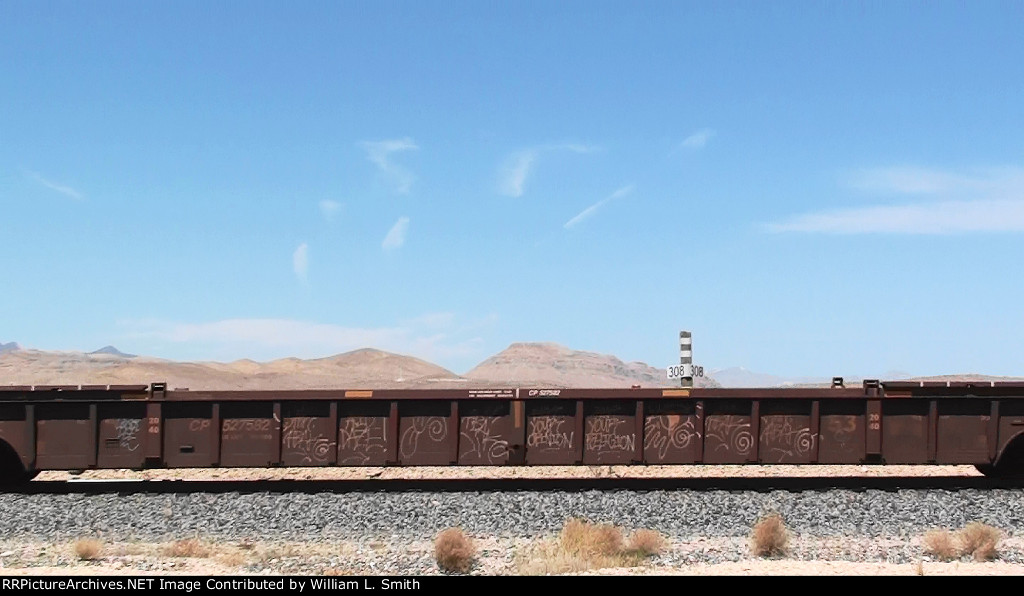 WB Intermodal Frt at Erie NV -102