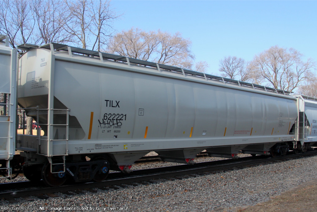 TILX 622221 - Trinity Industries Leasing