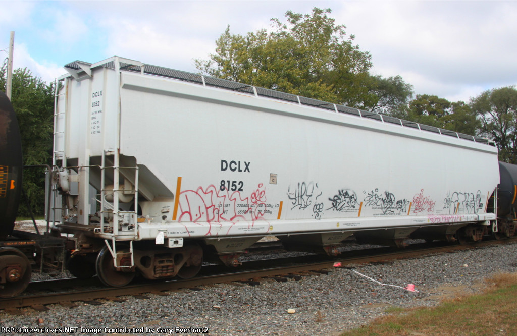 DCLX 8152 - Dow Chemical Canada Inc