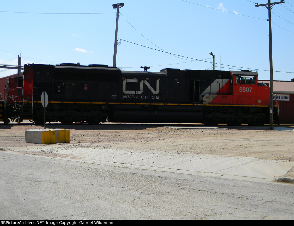 CN 8807