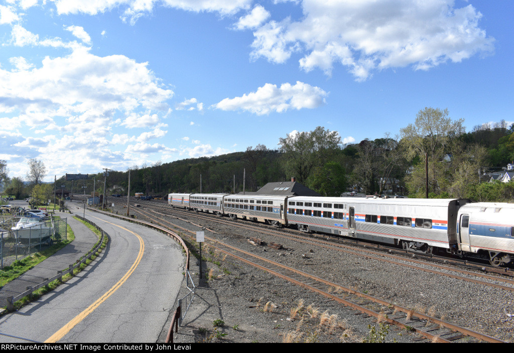 Amtrak Viewliners on rear of Train # 48