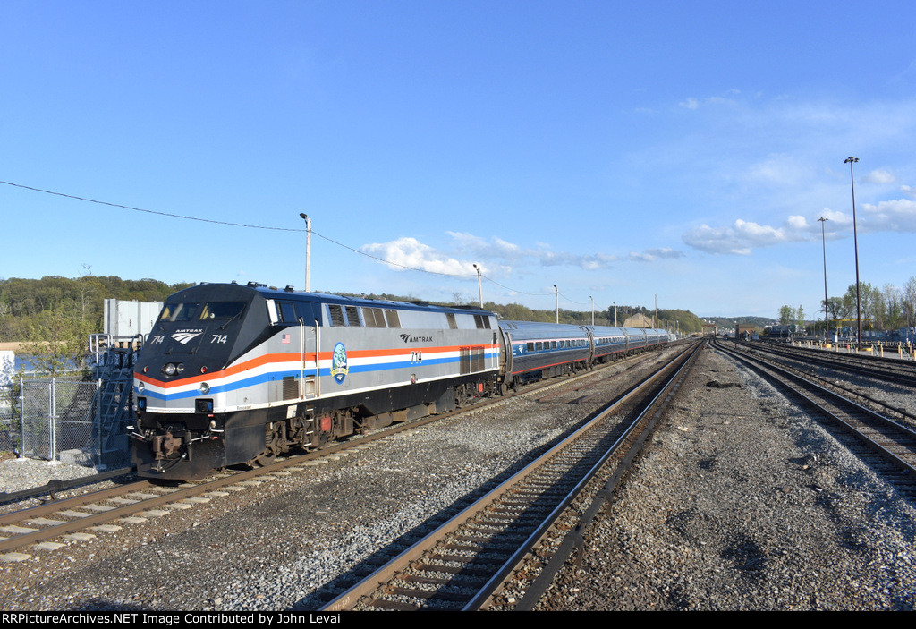 Amtrak Train # 253 arrives into Croton-Harmon Station heading to ALB