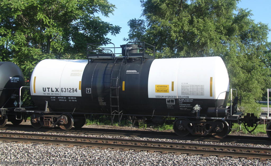 UTLX 631294 - Union Tank Car
